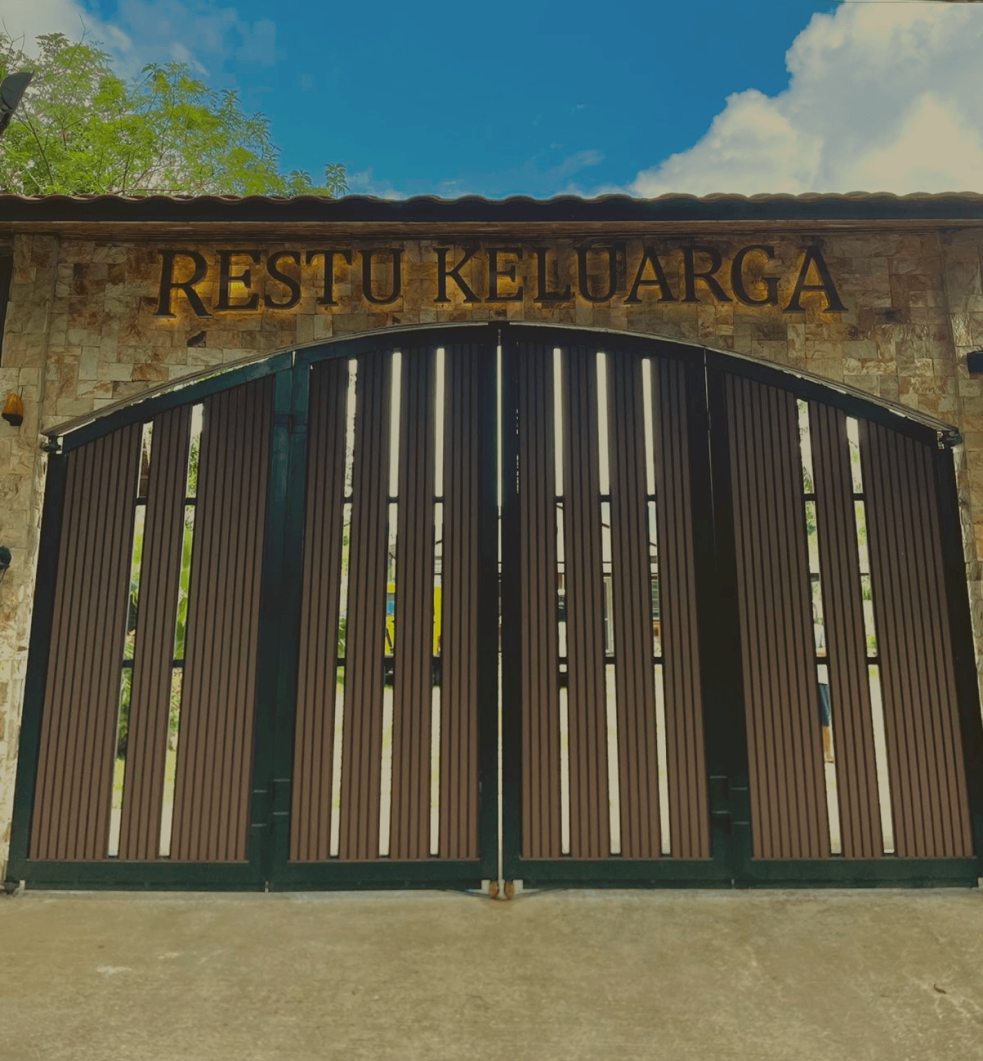 Restu Keluarga
